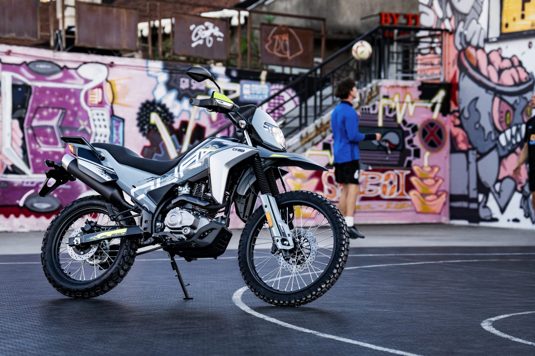 CFLITE 230 Dual: Una Moto Versátil para Ciudad y Aventura – CFMOTO ...